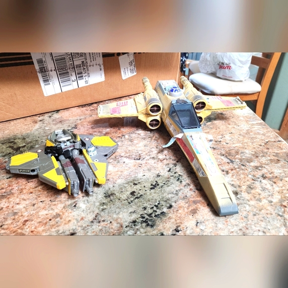 Toys | Star Wars 1995 X Wing Fighter Jet And 205 Transformer Crossover ...